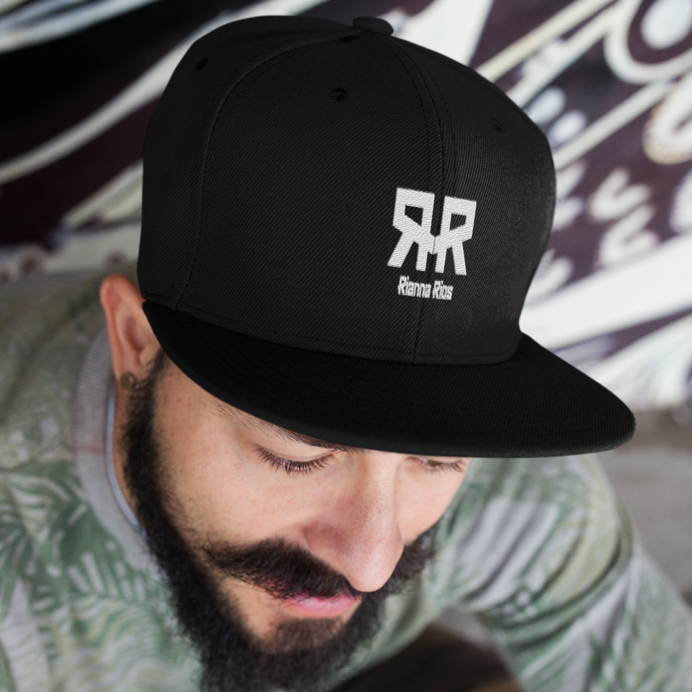 Rianna Rios: Streams, Merchandise, Personal Videos | MILLIONS