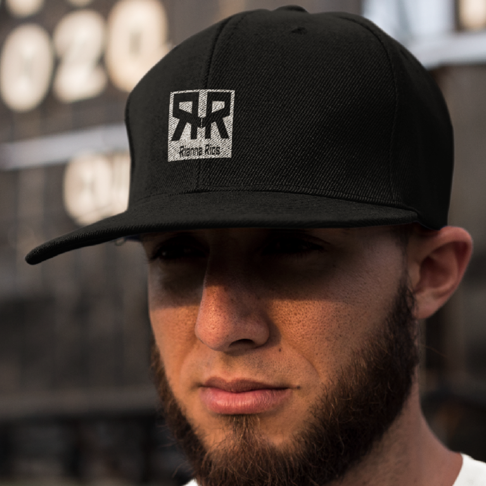 Rianna Rios: Streams, Merchandise, Personal Videos | MILLIONS